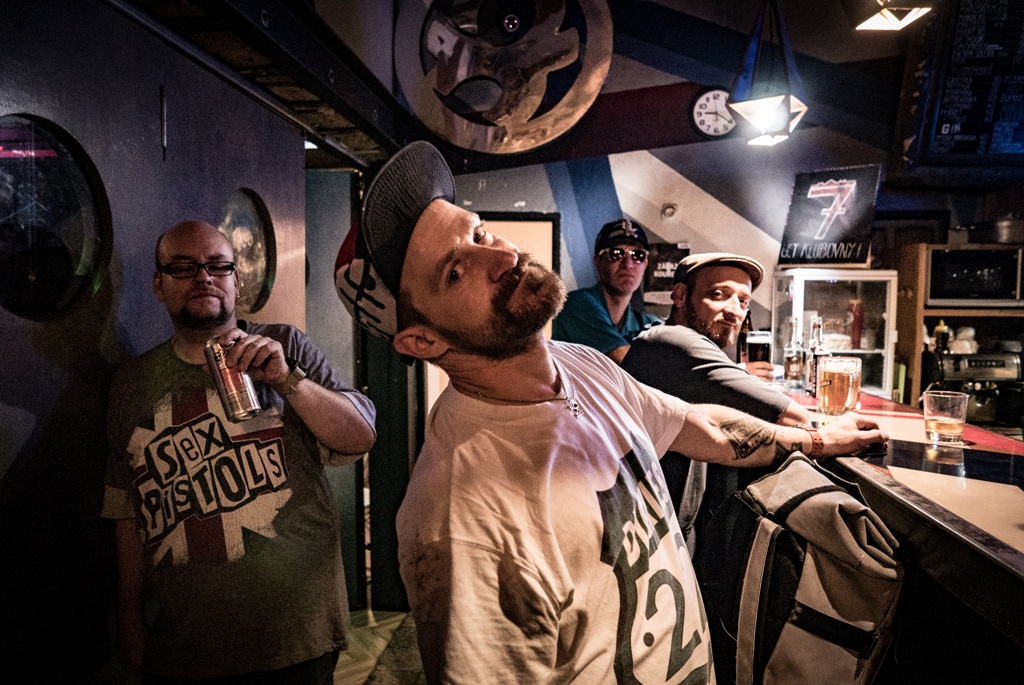 Legendární Chaozz se vrací po 14 letech na koncertní pódia - neverdie.cz