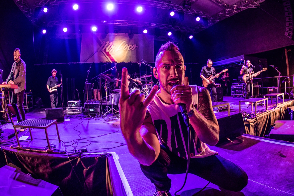 Mr. Loco vyhlašují v novém klipu Bojkot - neverdie.cz